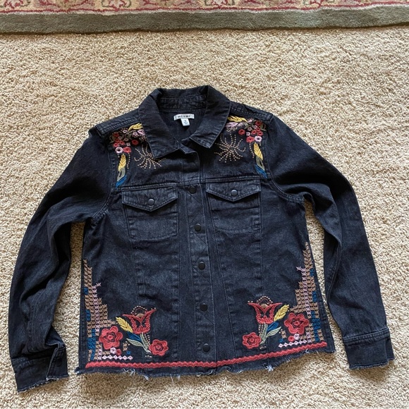 miami | Jackets & Coats | Miami Jean Jacket Medium Embroidered Black ...